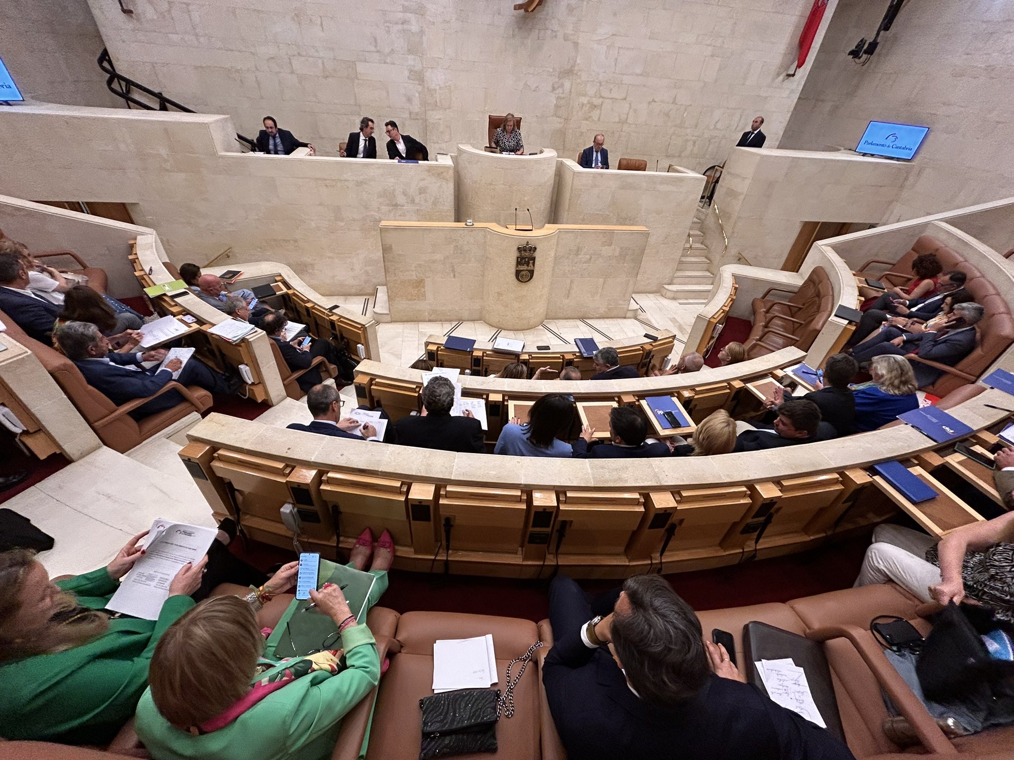 Amplio consenso en Cantabria: aprobadas 97 de 120 propuestas en el ...